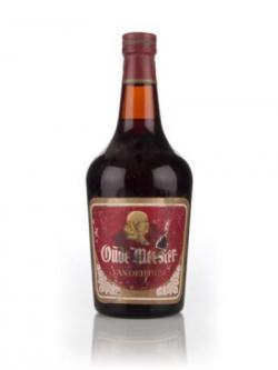 Half-bottle of Oude Meester Vanderhum - 1960s Single Malt Whisky ...